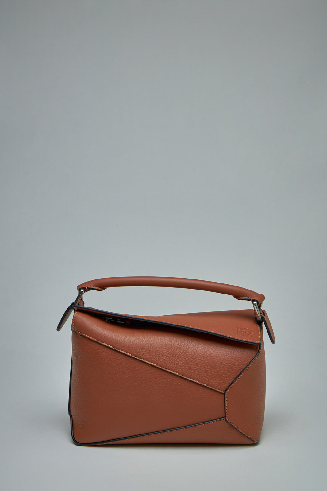 LOEWE | Timeless Elegance & Style - LABELS