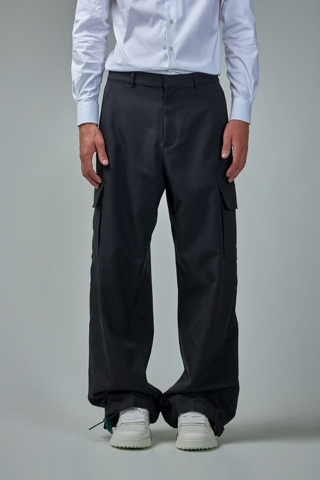 Off-White – LABELS