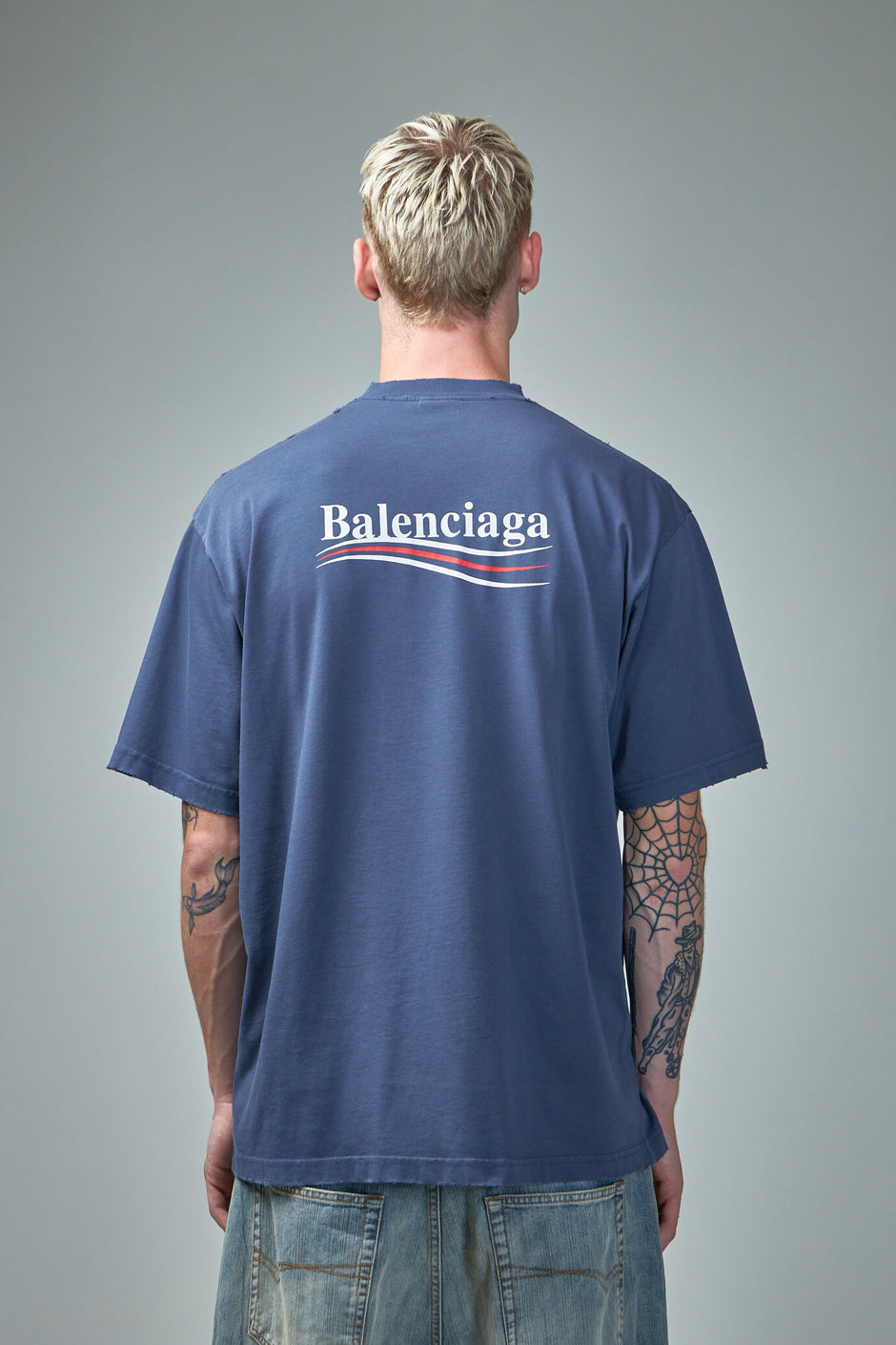 Balenciaga – LABELS