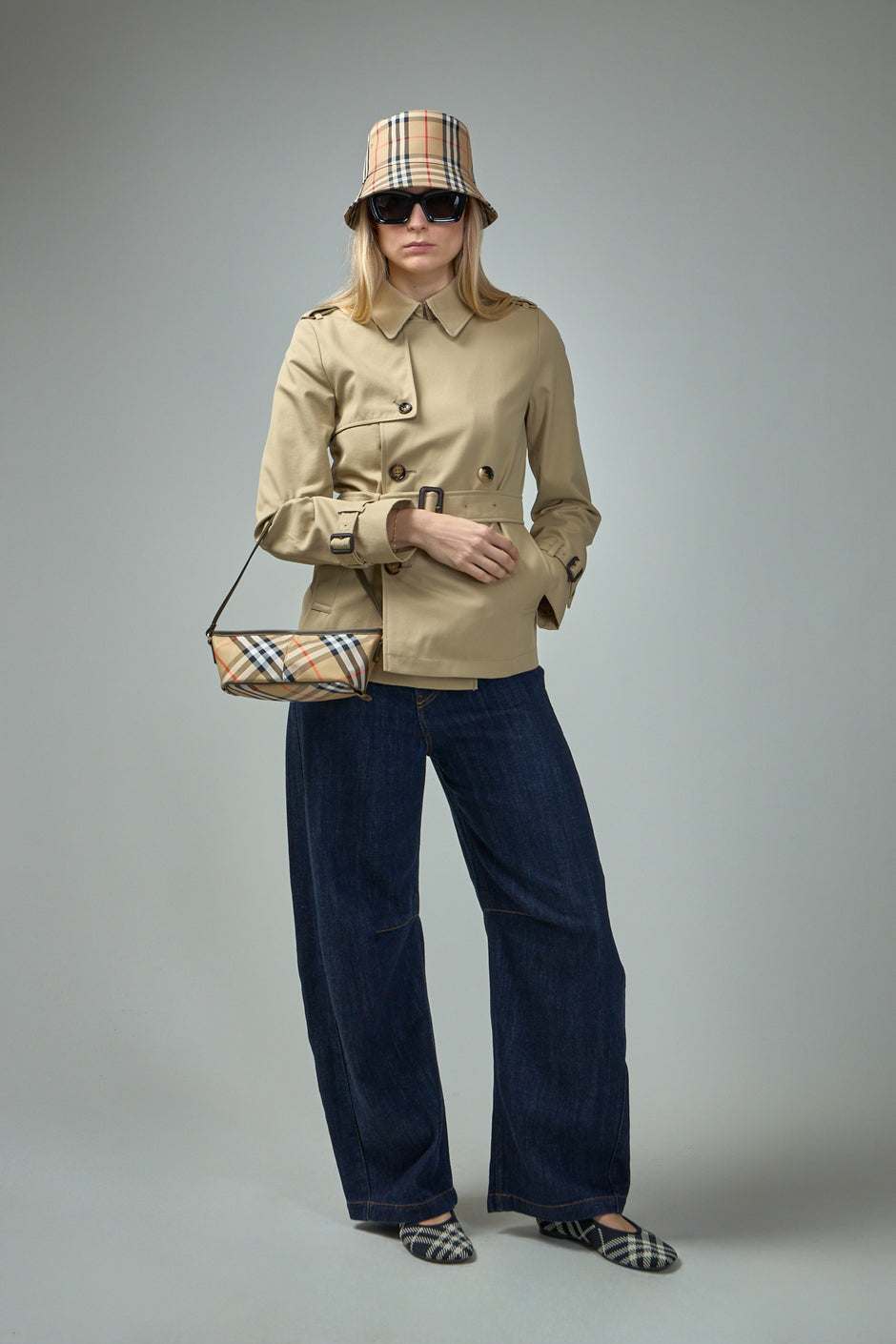 Burberry - LABELS