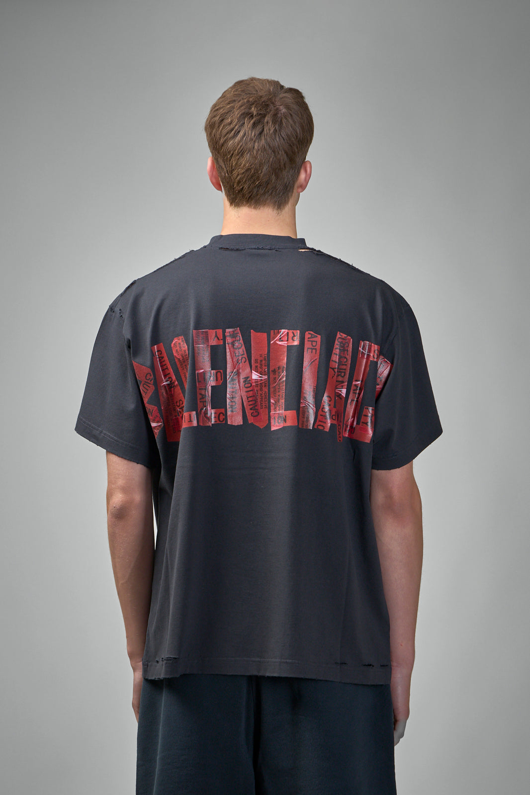 Balenciaga: Luxury Fashion Redefined - LABELS