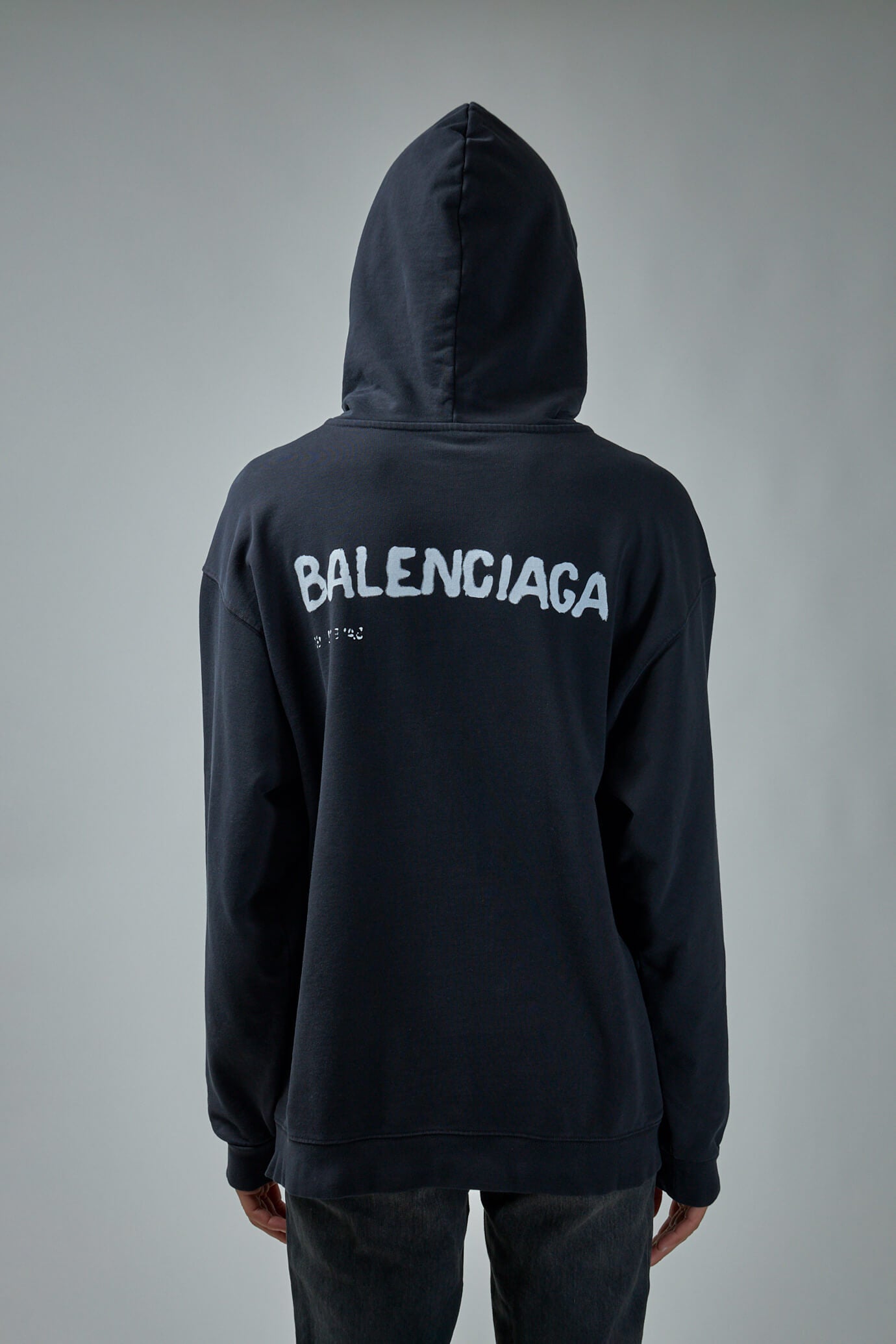Balenciaga Neck Tag | ppgbbe.intranet.biologia.ufrj.br