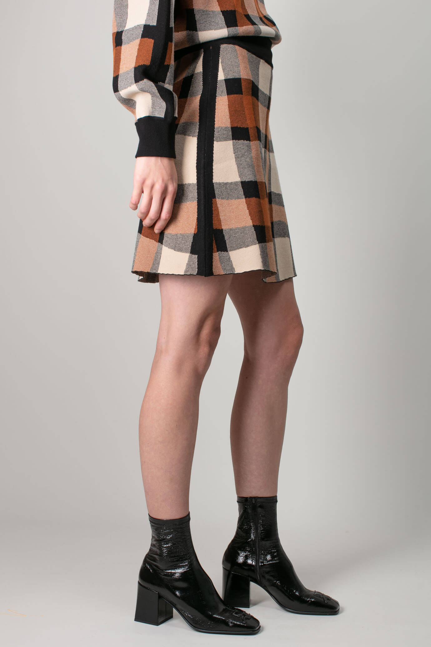 Checkered Women (Campagne) – LABELS