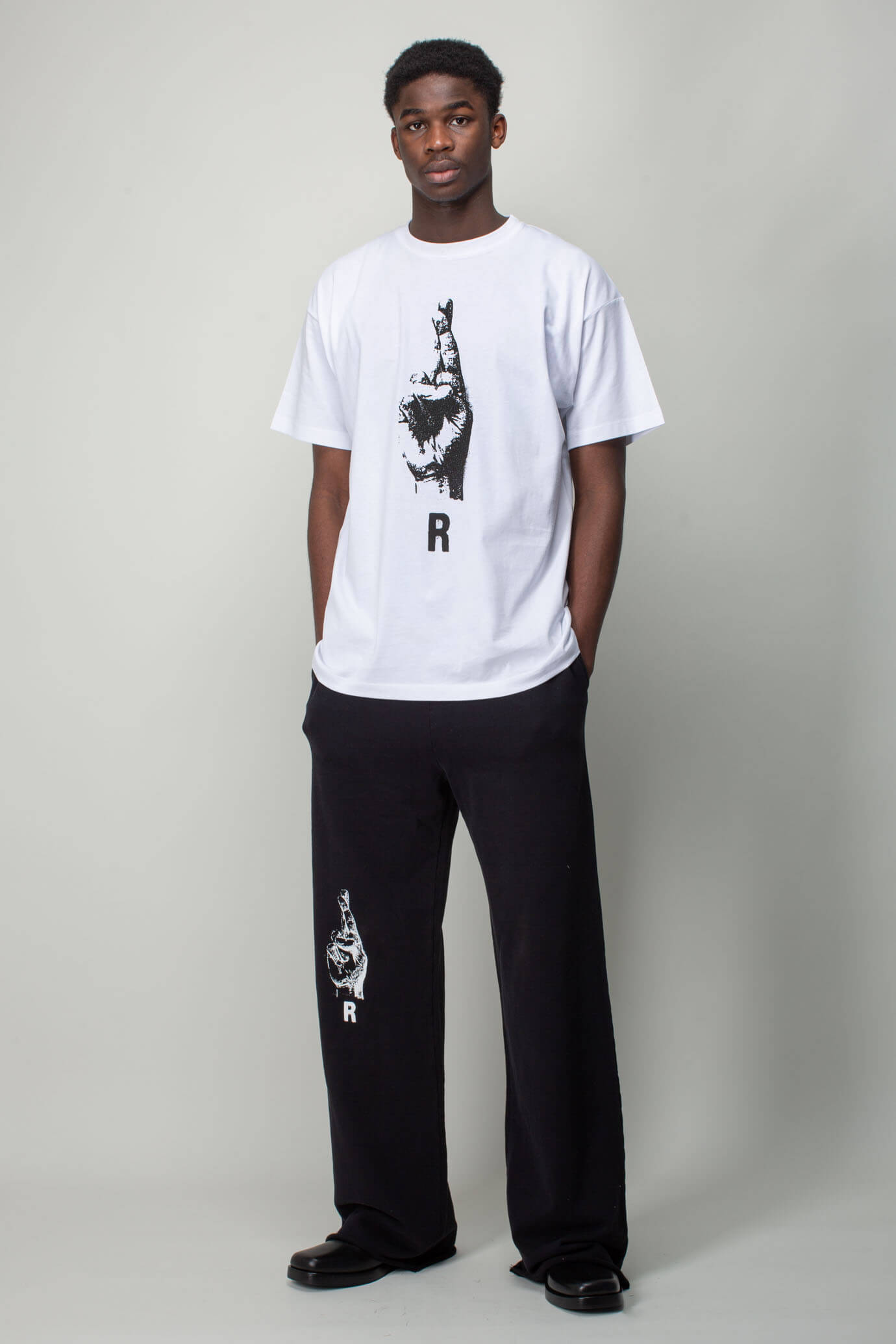 Raf Simons – LABELS